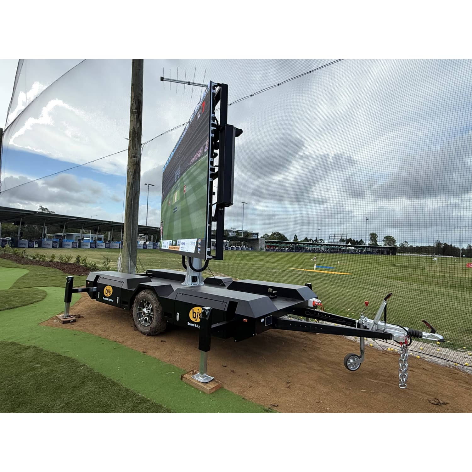 8SQM P3.8mm Trailer Mounted LED Screen 4x2m | BJs Sound & Lighting Hire