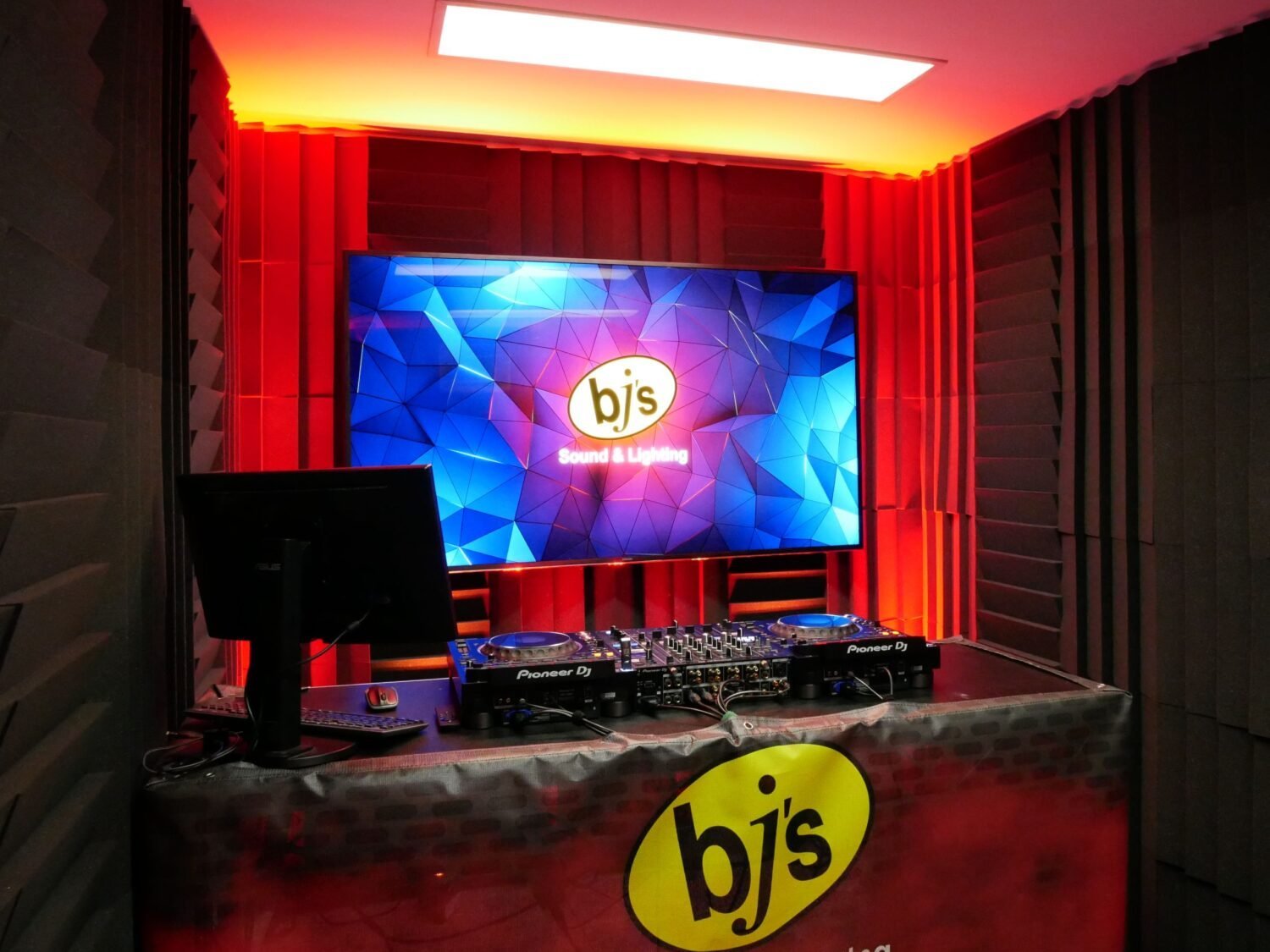 DJ Studio | BJs Sound & Lighting